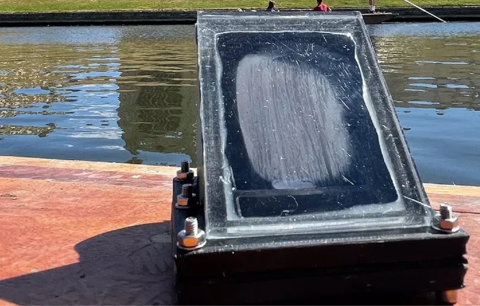 Innovative Floating Solar Device: Producing Clean Water and Hydrogen